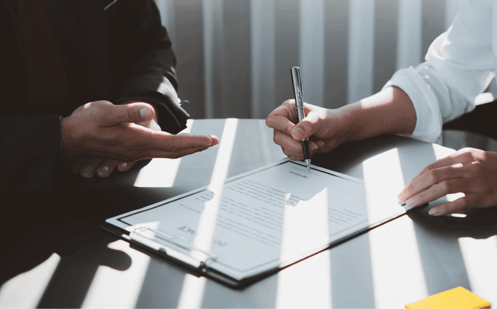 Cheque Cruzado: o que é e como funciona? | Blog C6 Bank